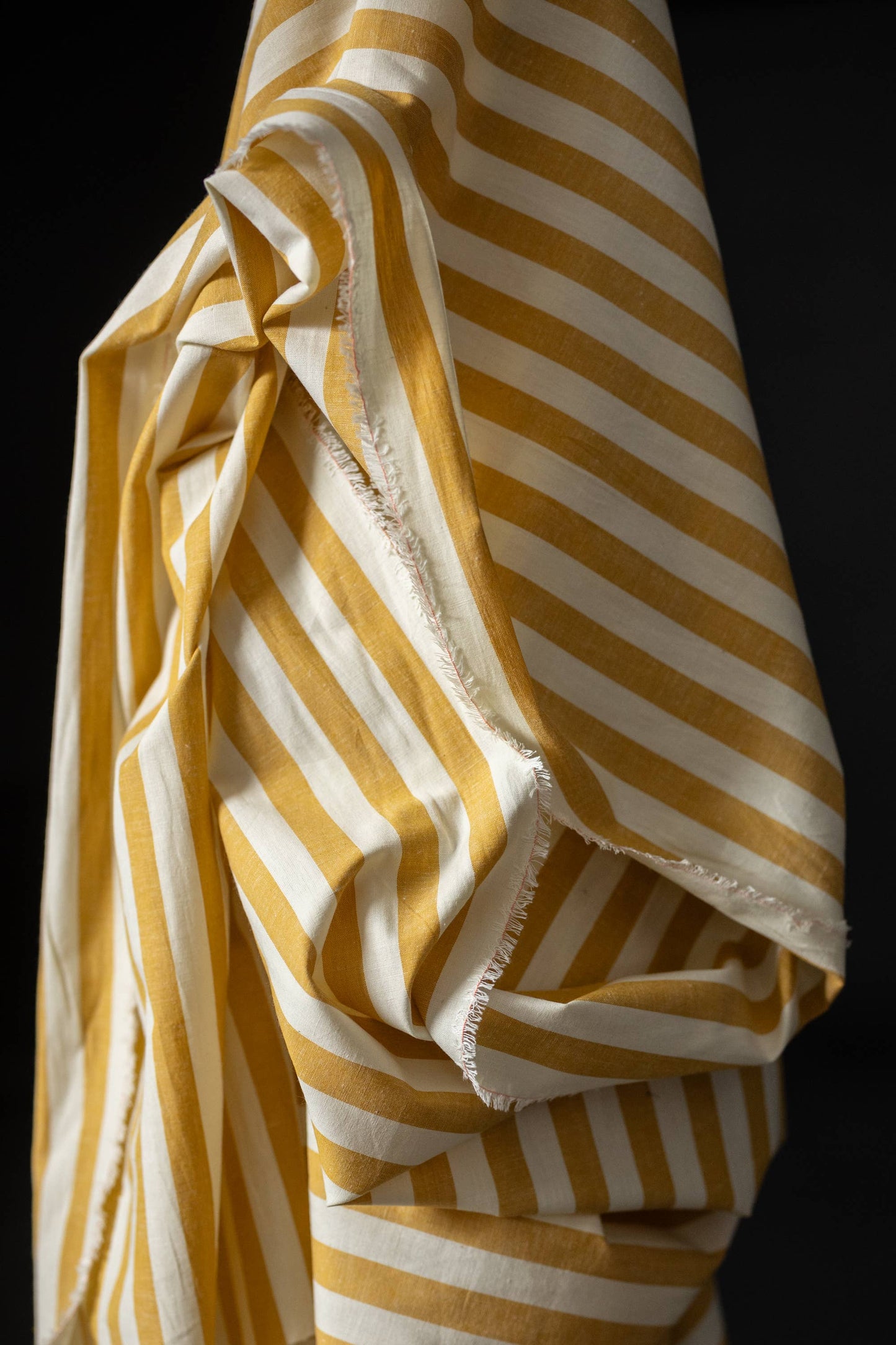 Sunshine Valley Cotton/Linen Stripe – The Carolyn Rose School of Sewing
